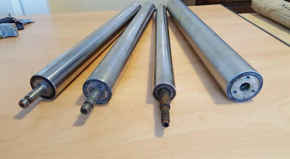 GTO 52 Used Font Duct Roller x 2 + GTO 52 Chrome picking roller - The ...