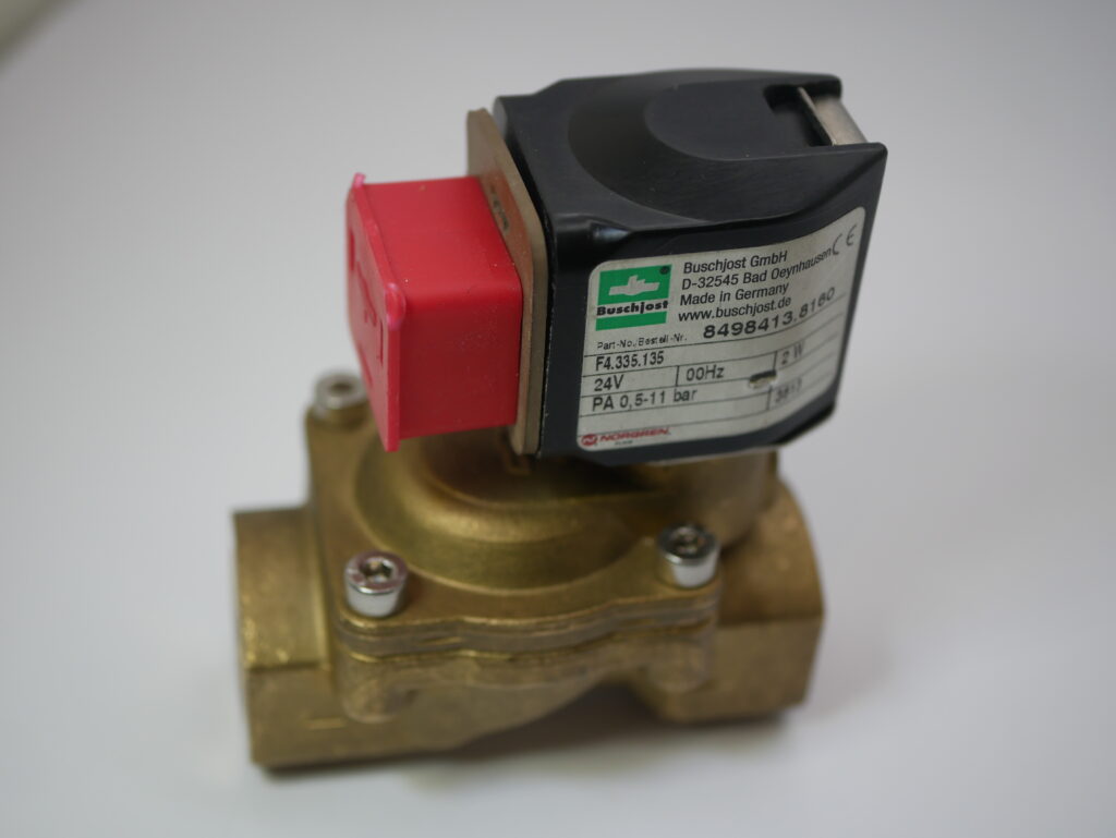 Directional Control Valve 2/2 HDM: F4.335.135 - The Printers Marketplace